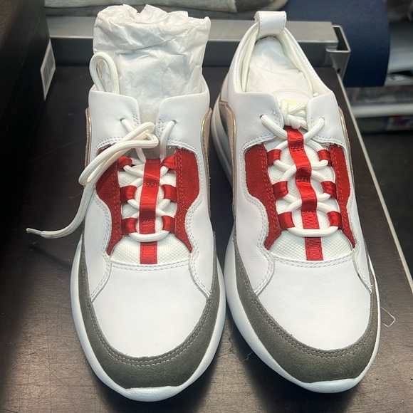 MAUD FRIZON | Shoes | Maud Frizon Sneakers 39 | Poshmark